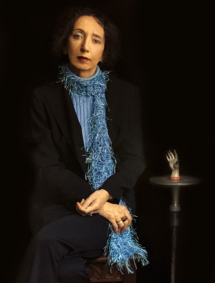 Gregory Heisler’s portrait of Joyce Carol Oates – Celestial Timepiece