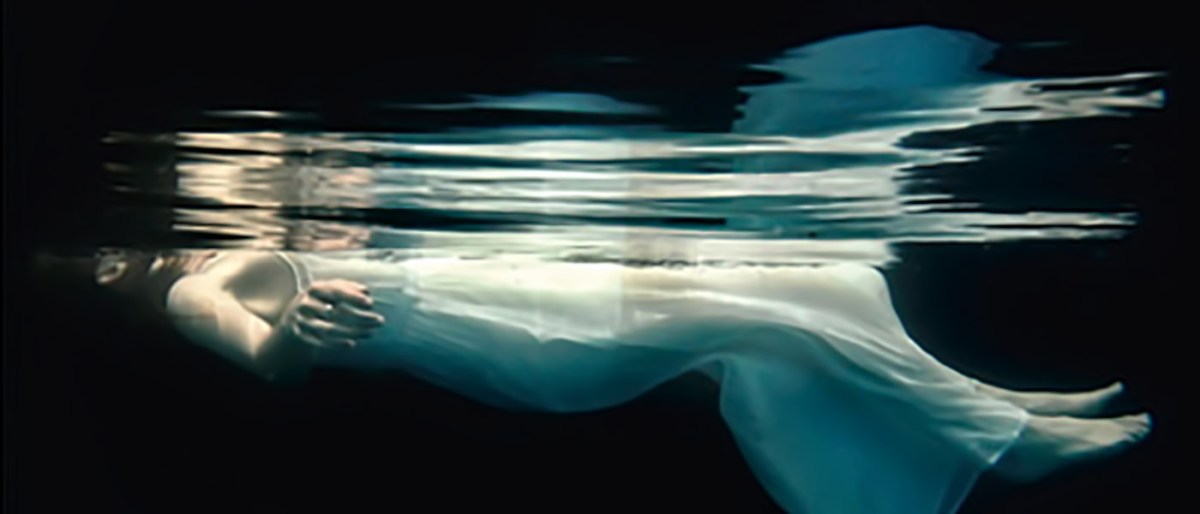 Review of The Man Without a Shadow – Celestial Timepiece